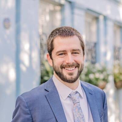 Jordan Neely - West Islands - Carolina One Real Estate